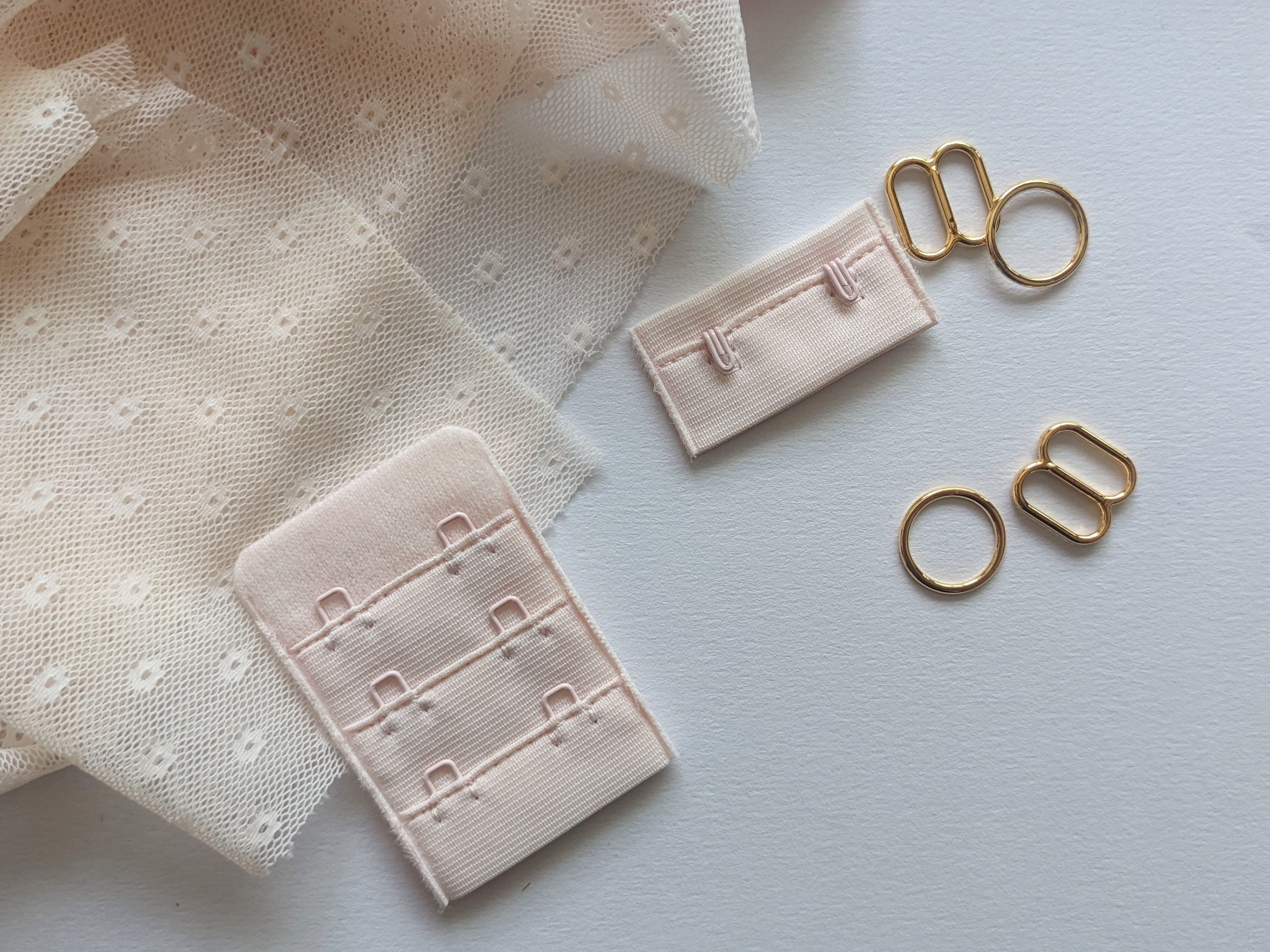 Mercerie & kits lingerie – Eclipse Lingerie Studio